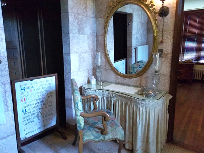 Even the vanities at Virginia House tell stories&mdash;this elegant dressing table with its gilded mirror has seen generations of preparations.