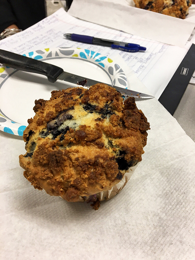 This blueberry muffin with its perfect crumb topping isn't just baked goods&mdash;it's edible architecture. Michelangelo would weep at its perfection.