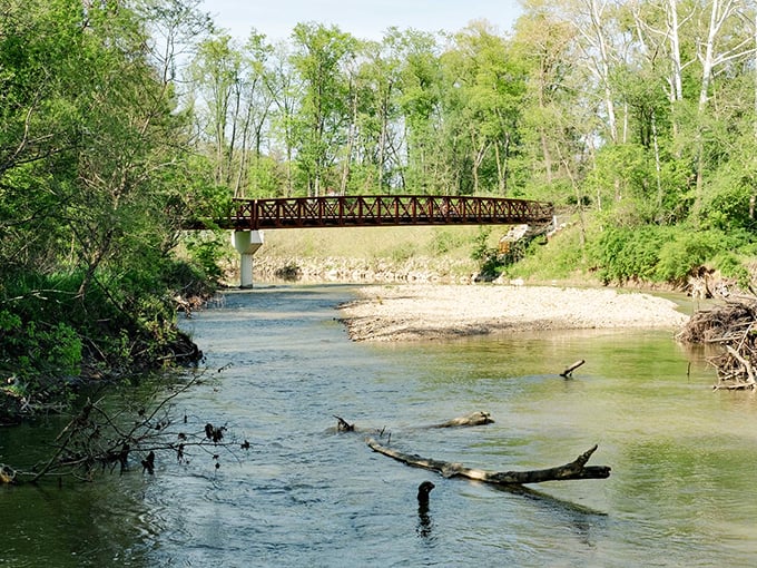 Autumn doesn't just happen in Granville&mdash;it performs, turning ordinary walkways into catwalks where maple trees show off their latest collections.