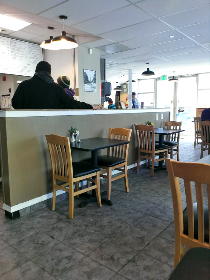 The dining area&mdash;simple, unpretentious, and perfect for that brief window between ordering your sandwich and devouring it.