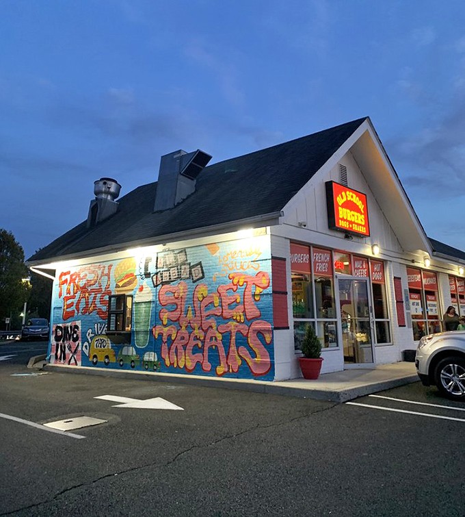 As day turns to dusk, Old School Burgers transforms into a glowing haven for hungry travelers. Some might call it a sunset; I call it dinnertime.