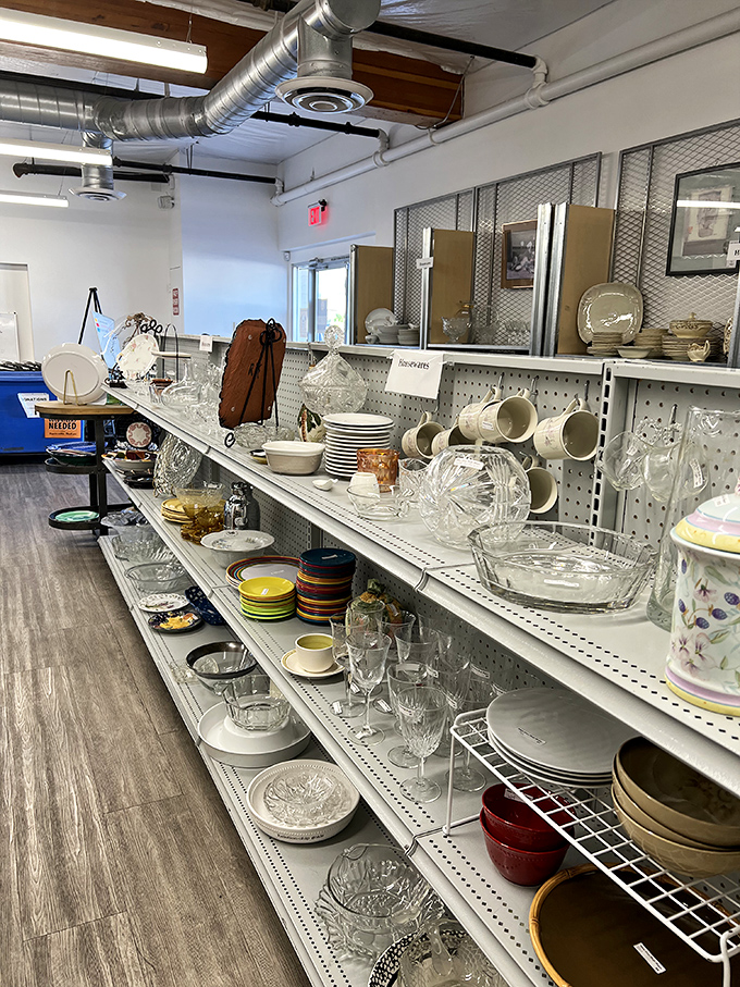 Crystal, china, and everyday dishes coexist in perfect harmony &ndash; ready to elevate Tuesday dinners or Sunday gatherings.