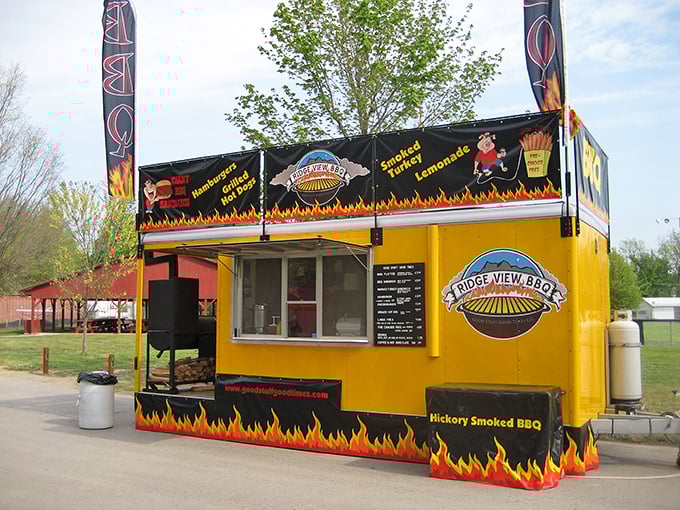 Even their mobile operation brings the heat. Ridge View's food truck ensures no festival or event goes without proper BBQ representation.