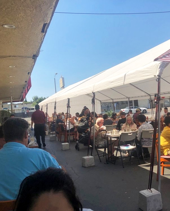 Al fresco dining, California-style. When the weather's this perfect, even the most devoted booth-sitter can't resist patio breakfast under blue skies.