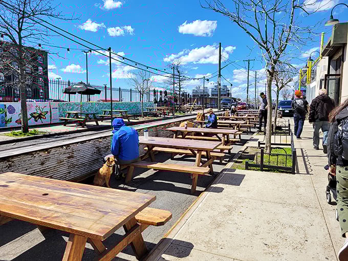 Outdoor picnic tables bathed in Brooklyn sunshine create the perfect setting for sauce-stained fingers and meat-induced happiness.