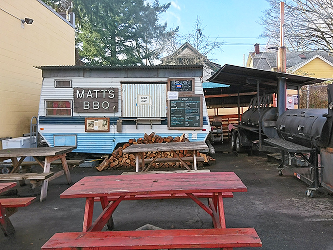 Where barbecue dreams come true. This humble trailer houses smoking expertise that rivals the best pitmasters of Texas, right here in Portland.