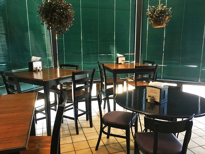 The seating area's simple elegance says, "We spent our money on ingredients, not decorators," and your taste buds will thank them for it.