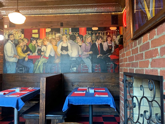 These booths have absorbed decades of laughter, first dates, and food revelations. If walls could talk, these would need breath mints.