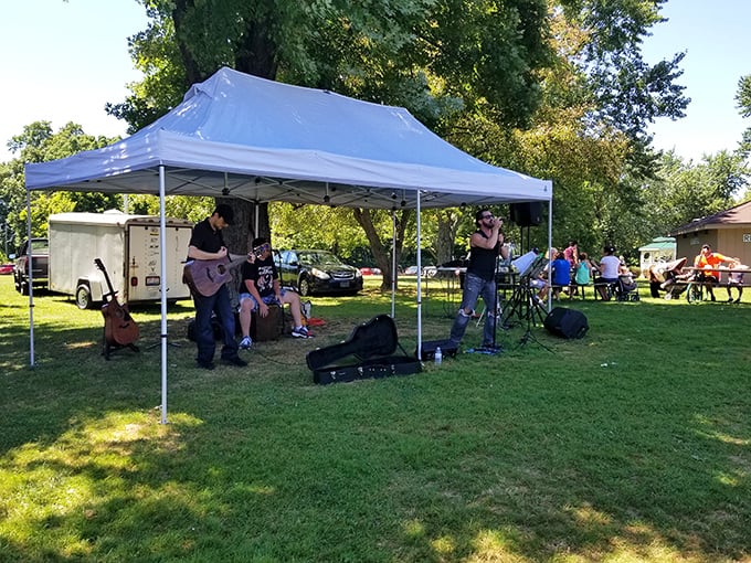 Local musicians create the soundtrack for Lebanon's community gatherings &ndash; no admission required, just bring your appreciation for homegrown talent.