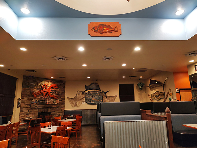 The dining room says 'come as you are' while the fish d&eacute;cor whispers 'but we're serious about seafood.'