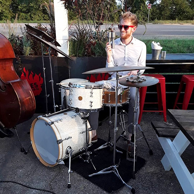 Even the music at Jones has rhythm and soul&mdash;the perfect soundtrack to your barbecue pilgrimage.