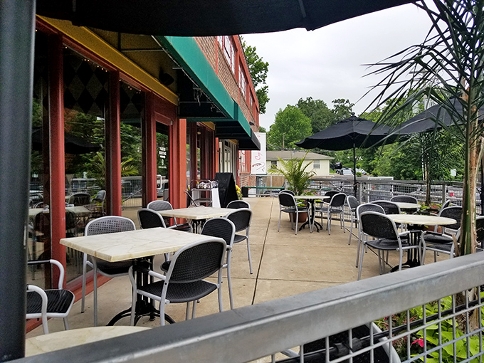 The outdoor patio &ndash; where fresh air enhances appetite and passersby experience acute food envy watching your expressions of pure delight.