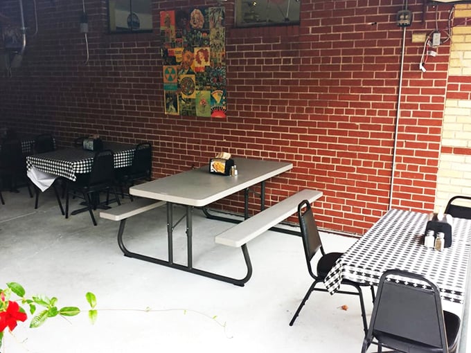 Al fresco dining, Vinnie's style &ndash; simple picnic tables where the only thing that matters is the food and maybe the company.