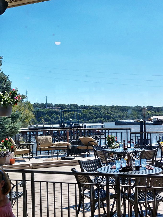 Thatched umbrellas create tropical oases on the deck, where the mighty Mississippi provides a backdrop worthy of your seafood feast.