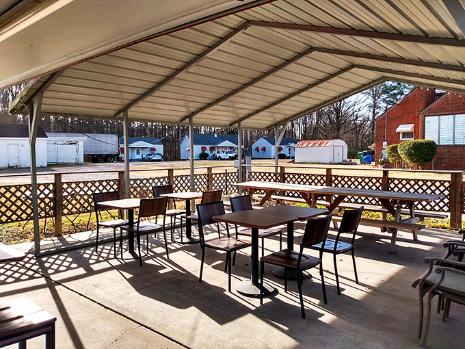 The outdoor patio offers a chance to enjoy your feast al fresco, where the Virginia breeze helps cool down burger-induced euphoria.