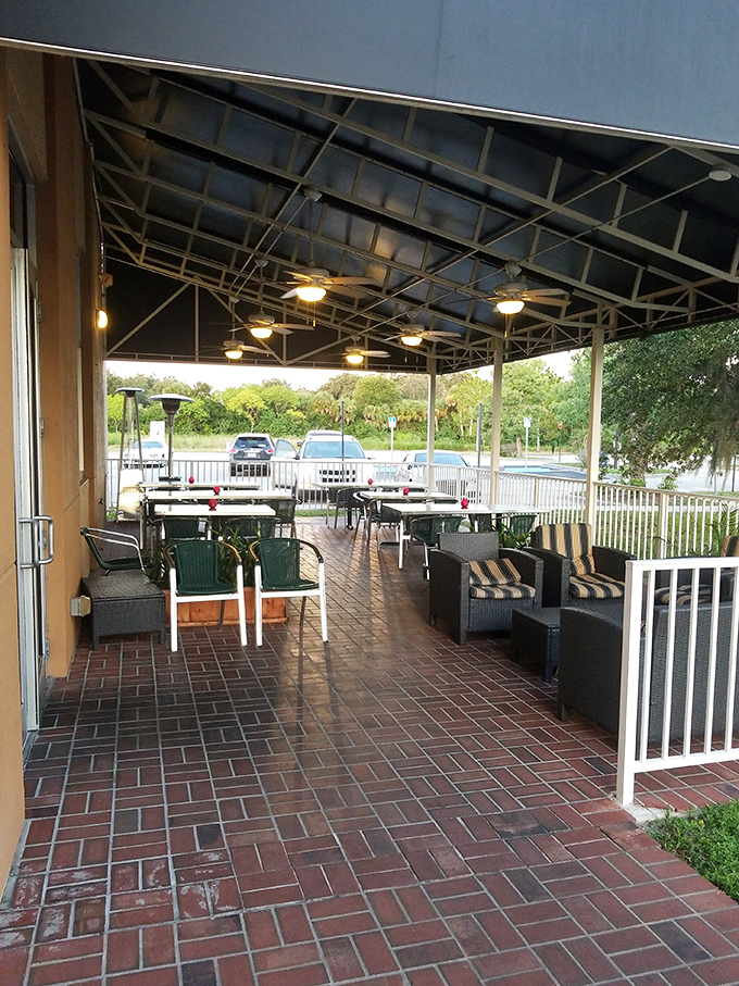 Florida dining done right&mdash;an outdoor patio that invites evening breezes to join your dinner party. When the weather cooperates, paradise is served.