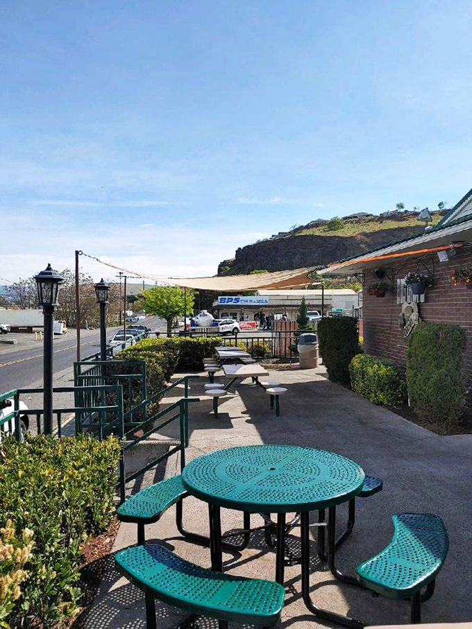 Outdoor seating with a view of The Dalles' dramatic landscape&mdash;nature's perfect digestif after a burger feast.