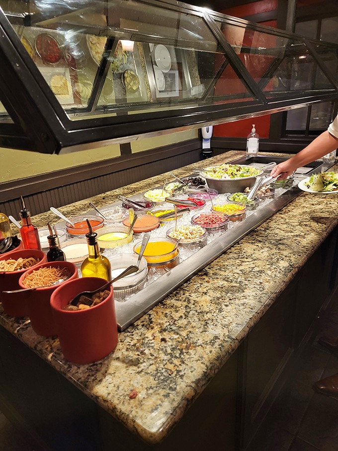 A salad bar that makes eating vegetables feel less like penance and more like pleasure. Even meat-lovers will make a detour here.