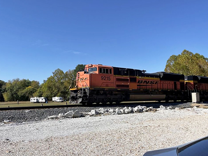 All aboard the flavor train! Even passing locomotives seem to slow down for a glimpse of this Route 66 culinary landmark.