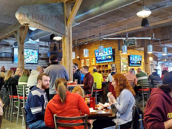 The packed house tells you everything you need to know&mdash;these folks aren't just eating dinner, they're having a religious experience with poultry.