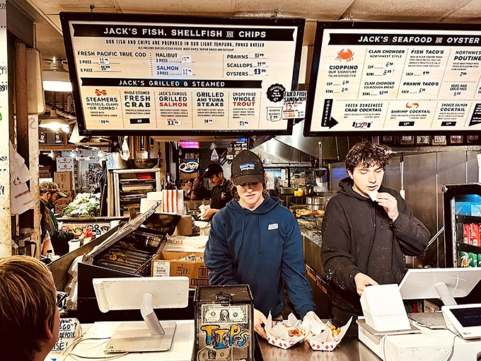 Behind every great seafood counter are people who know the difference between fresh and "fresh." These folks definitely know.