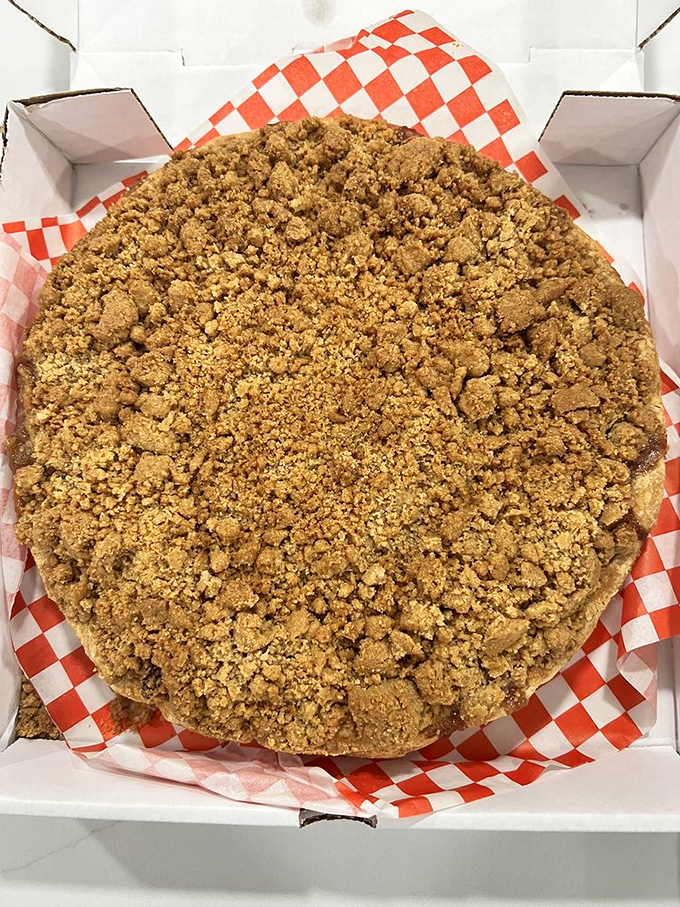 This apple crumble pie doesn't just have a topping &ndash; it has a golden crown worthy of dessert royalty.