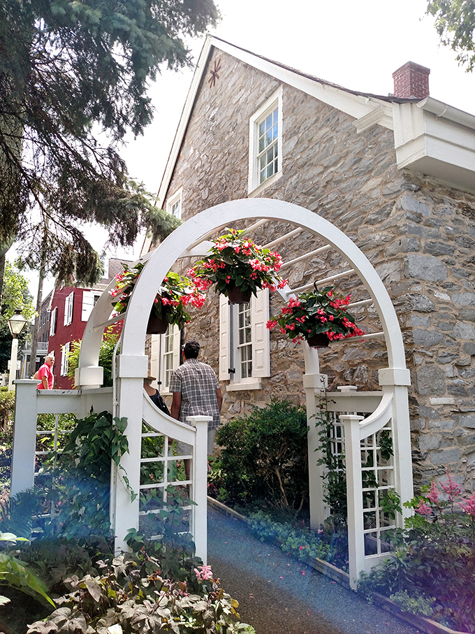 This garden archway doesn't just mark an entrance&mdash;it's practically begging to be the backdrop for engagement photos and "we just bought our first house" announcements.