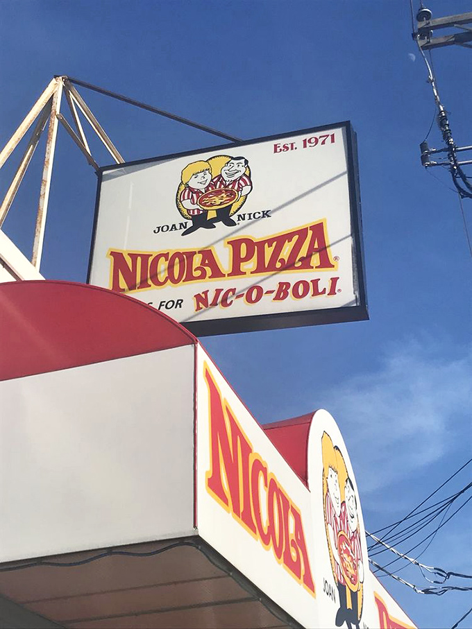 The sign that launched a thousand road trips, featuring the cartoon mascots that have become unofficial ambassadors of Rehoboth Beach cuisine.