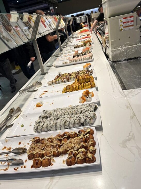 The Buffet At This Washington Restaurant Is So Good, It's Worth A Road Trip