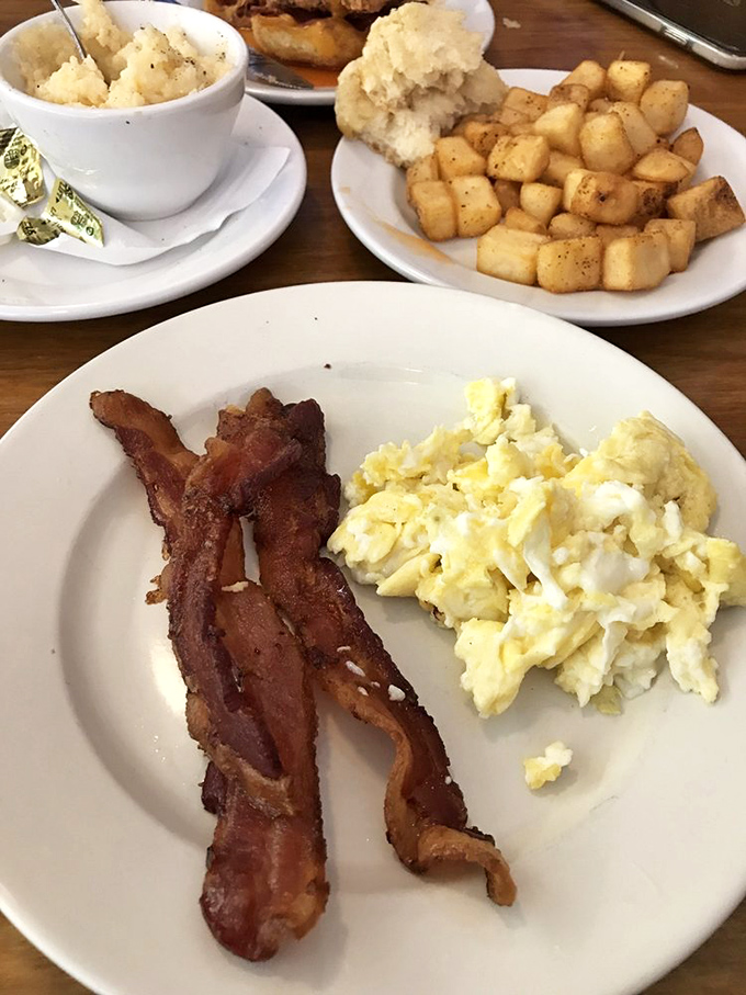Eggs and bacon&mdash;the Fred Astaire and Ginger Rogers of breakfast, performing their perfect routine on your plate. 