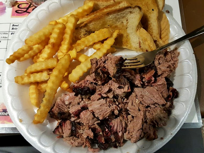 Brisket and fries&mdash;the dynamic duo of comfort food. This plate has made more Oklahomans happy than winning football seasons.