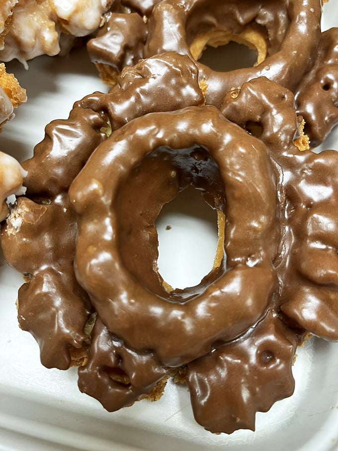 The chocolate old-fashioned &ndash; with its distinctive craggy edges that maximize glaze coverage &ndash; proves that sometimes traditional is trendsetting.