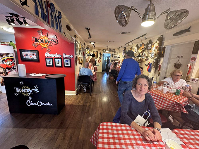 The bustling interior reveals Tony's popularity&mdash;where regulars and first-timers unite in the universal language of "mmm" and "pass the crackers."