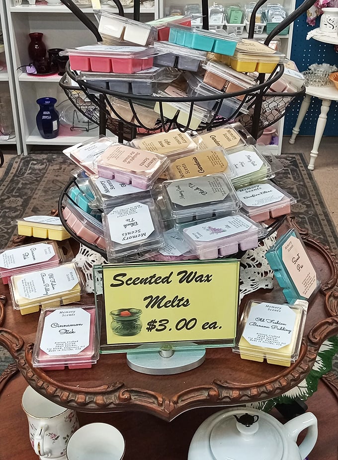 Scented wax melts arranged like a fragrant color wheel. Smell-o-vision from another era, promising homes that waft of cinnamon and nostalgia.