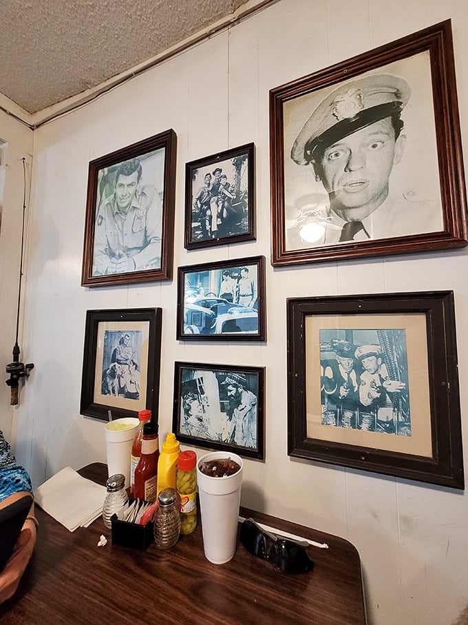 The wall of Mayberry fame&mdash;where Andy, Barney, and the gang watch over your meal like old friends at a reunion.