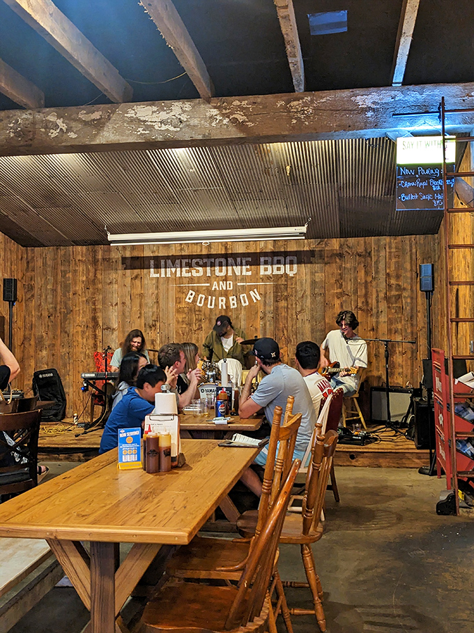 Live music and barbecue&mdash;a pairing as natural as smoke and meat, creating the soundtrack to your flavor journey.