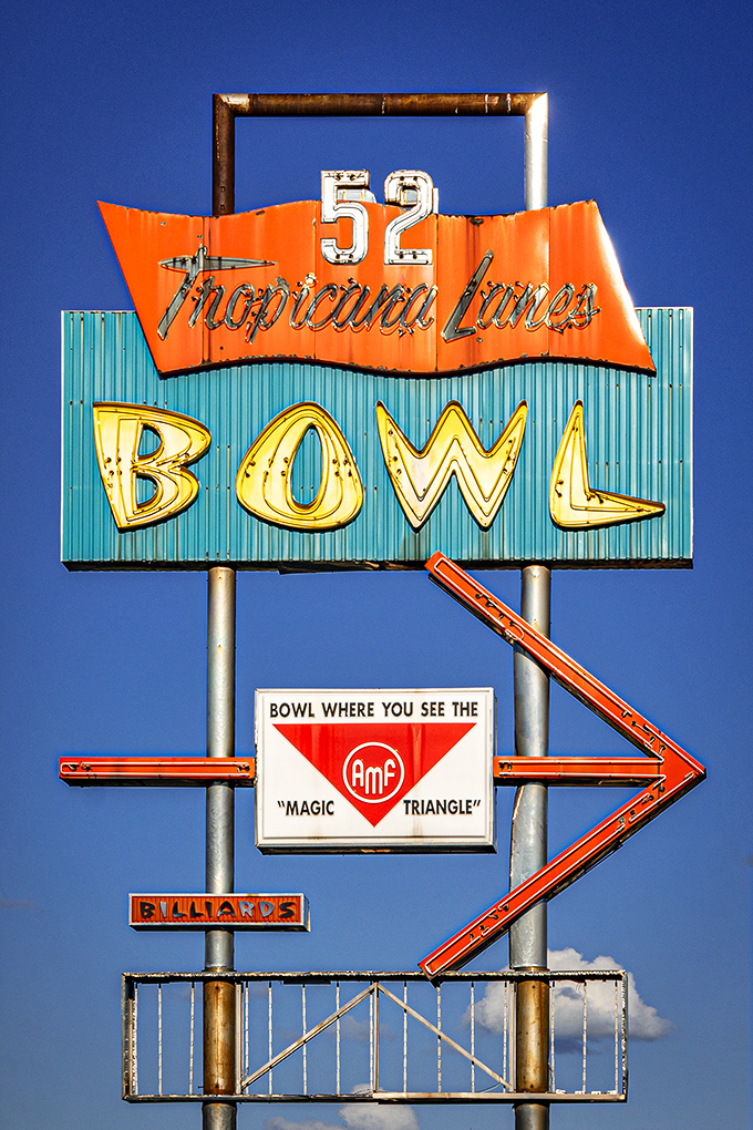 That neon sign &ndash; a beacon of bowling brilliance against the Missouri sky, promising 52 lanes of pure retro entertainment.