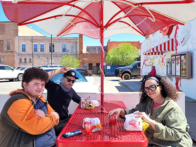 Outdoor dining at its most honest. These folks know they're participating in a time-honored Kansas ritual, not just eating lunch.