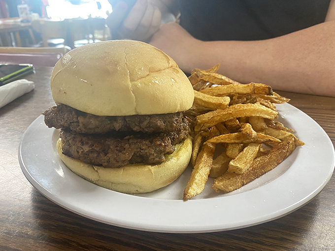 This isn't some fancy gastropub's "artisanal beef creation"&mdash;it's an honest-to-goodness hamburger that remembers what hamburgers are supposed to be.