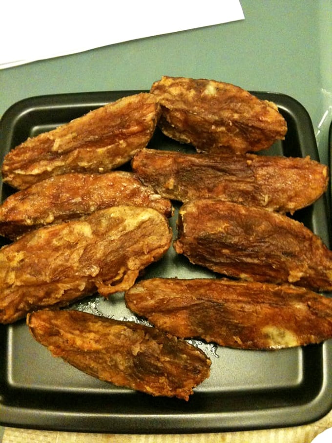 Jojos aren't mere side dishes—they're massive potato wedges with crispy exteriors and fluffy interiors that would make Idaho proud.