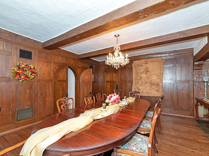 Dinner is served! This wood-paneled dining room with crystal chandelier would make King Arthur himself jealous of your feast.