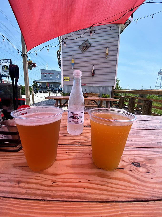 Cold beer and ocean views&mdash;the mandatory supporting characters in any respectable seafood feast worth writing home about.