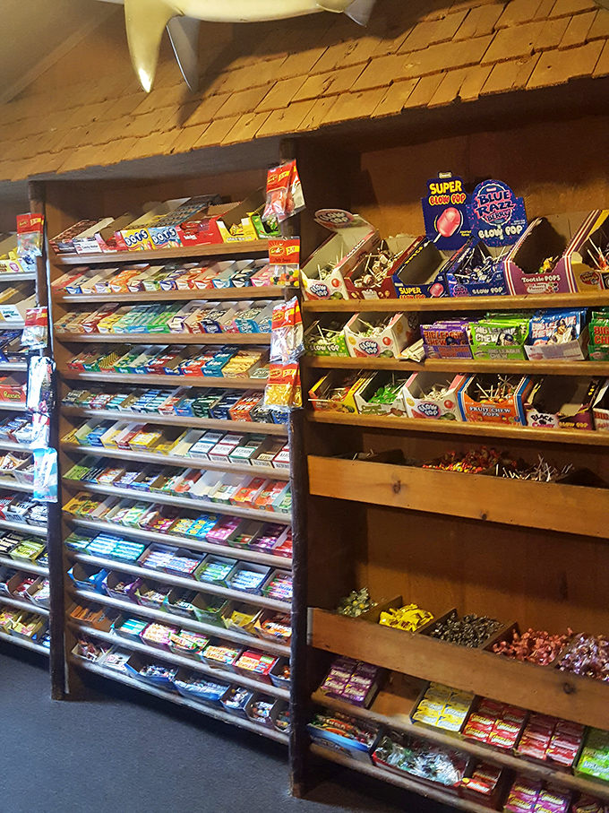 Even the candy section speaks to Twin Tops' old-school charm. A sweet ending awaits after you've conquered mountains of seafood.