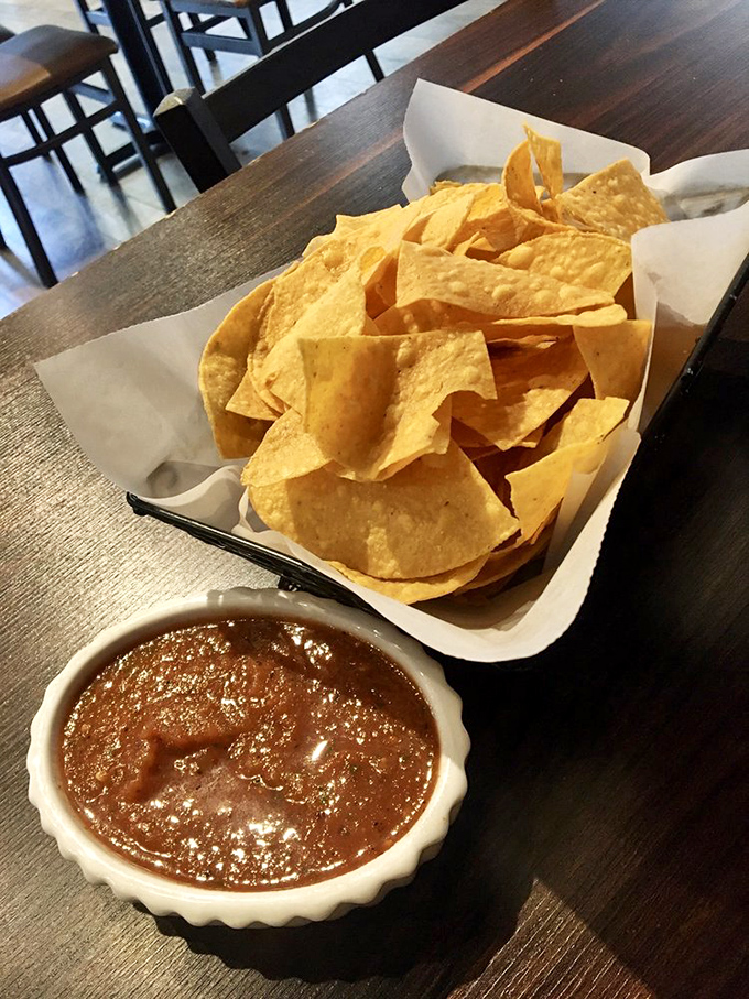 Chips and salsa&mdash;the opening act that sets the tone for the whole show, served in proper white ramekins that say "we care."