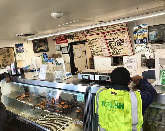 Where seafood dreams come true. The counter where countless Chicagoans have placed orders that would forever change their seafood standards.