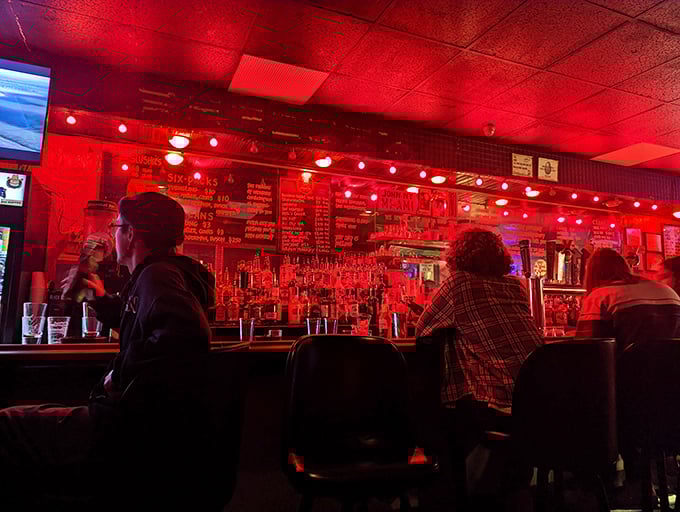 Hockey on TV, cold beer on tap, and conversations that matter about things that don't&mdash;the Gooski's formula for turning weeknights into "remember when we" stories.