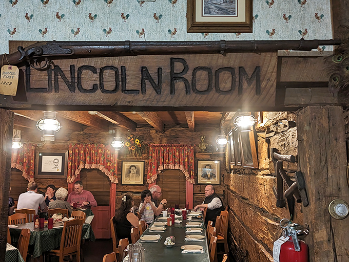 The Lincoln Room&mdash;where honest dining happens under the gaze of Honest Abe. History you can taste with sides that would please a president.
