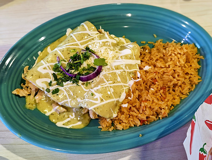 These verde-bathed enchiladas aren't just a meal; they're Mexico's ambassador to your taste buds. The drizzle of crema adds diplomatic relations.