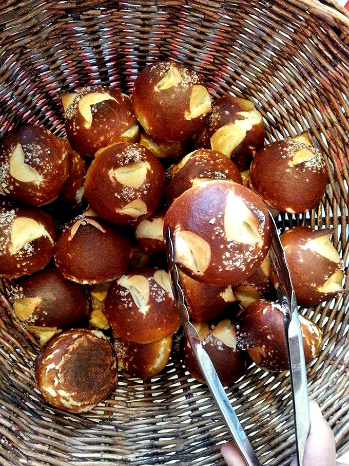 These pretzel bites, with their perfect salt-to-chew ratio, are what happens when German precision meets Midwestern hospitality.