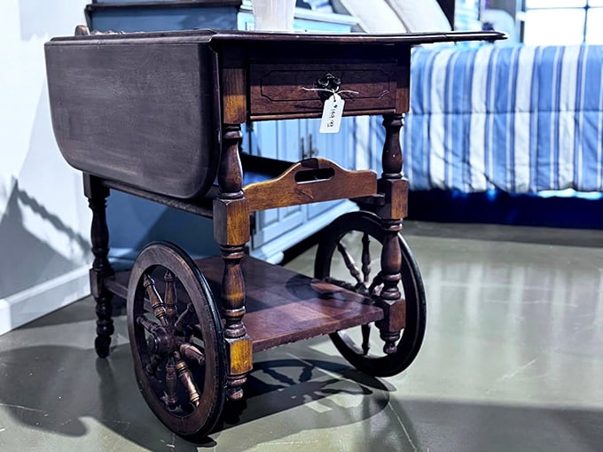 This antique tea cart didn't just roll out of someone's grandmother's house&mdash;it wheeled through time carrying stories of Sunday socials and impromptu gatherings.